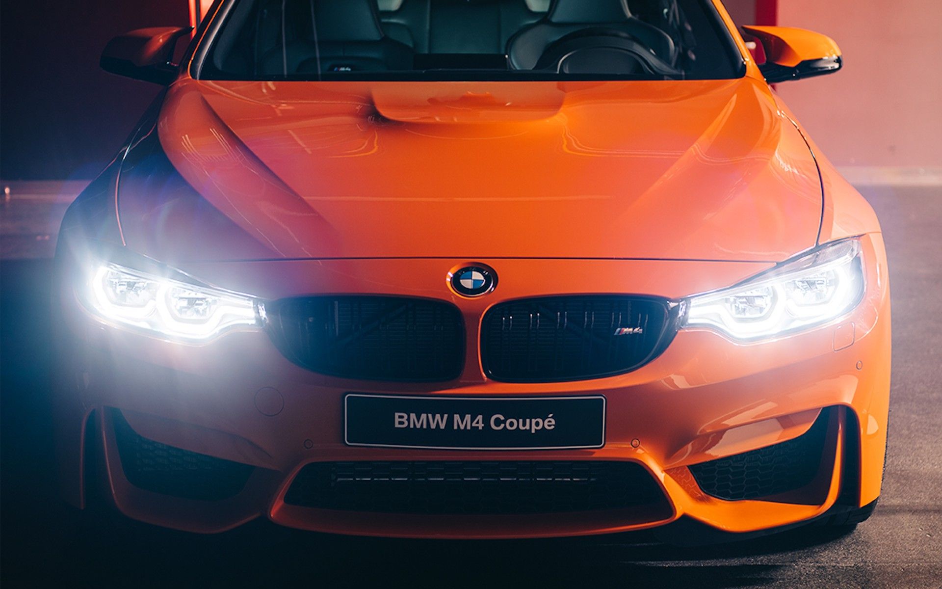 Bmw Wallpapers 4k Hd Bmw Backgrounds On Wallpaperbat