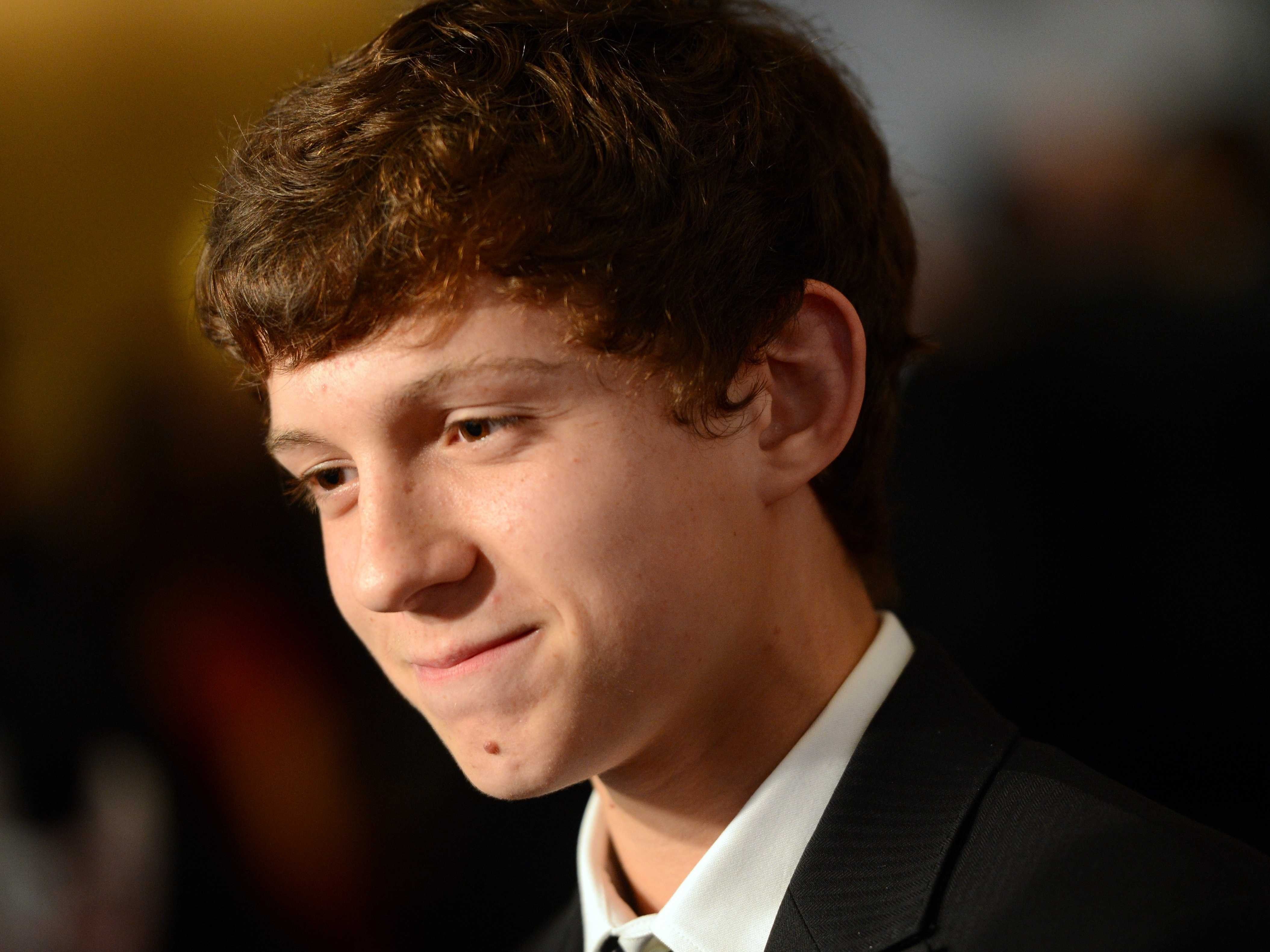 Tom Holland Hd Wallpapers - 4k, Hd Tom Holland Backgrounds On Wallpaperbat