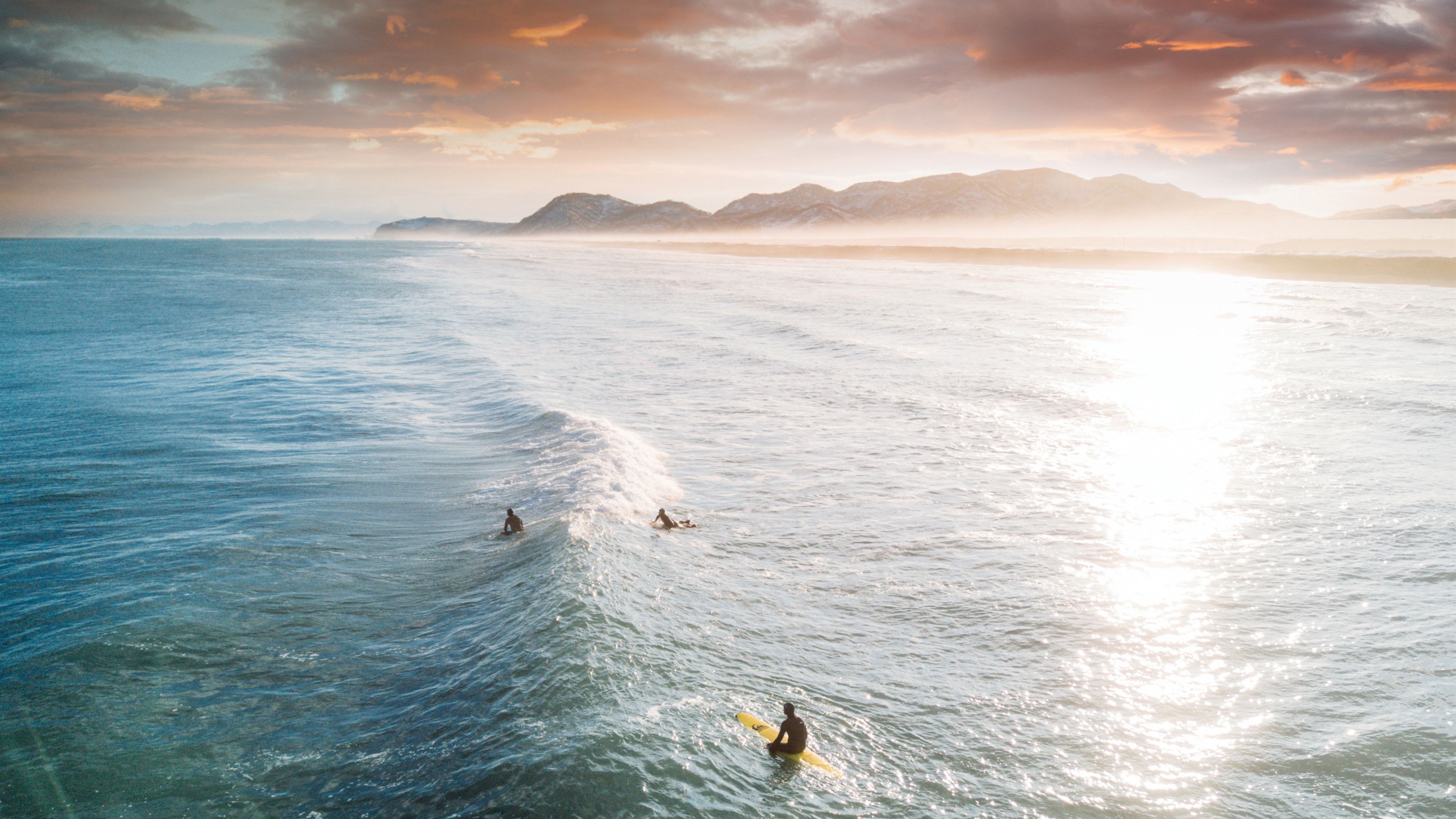 Surfing Sunrise Wallpapers 4k Hd Surfing Sunrise Backgrounds On