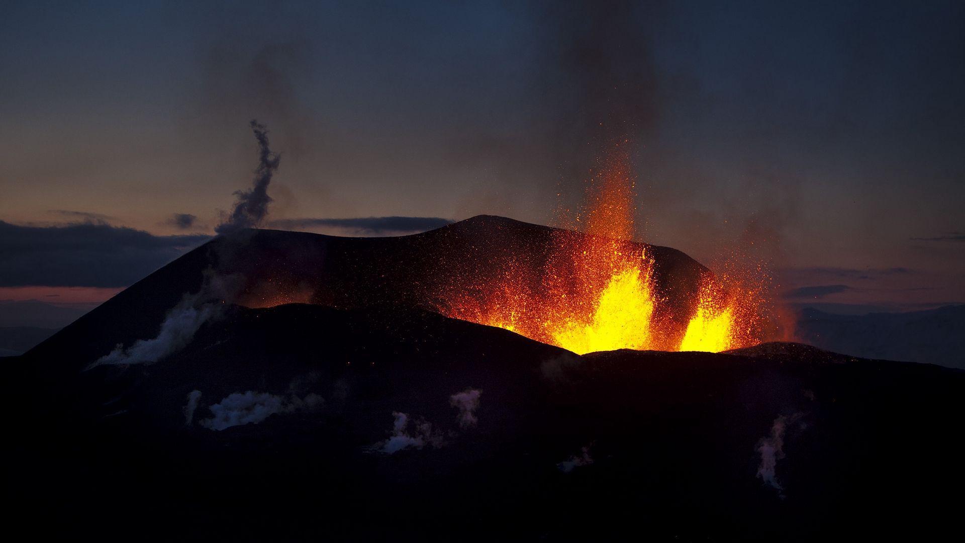 Volcano Desktop Wallpapers - 4k, HD Volcano Desktop Backgrounds on ... Volcano Desktop Wallpapers - 4k, HD Volcano Desktop Backgrounds on ...