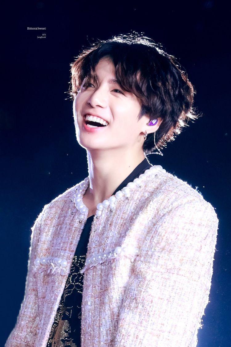 Bts Jungkook Wallpapers 4k Hd Bts Jungkook Backgrounds On Wallpaperbat