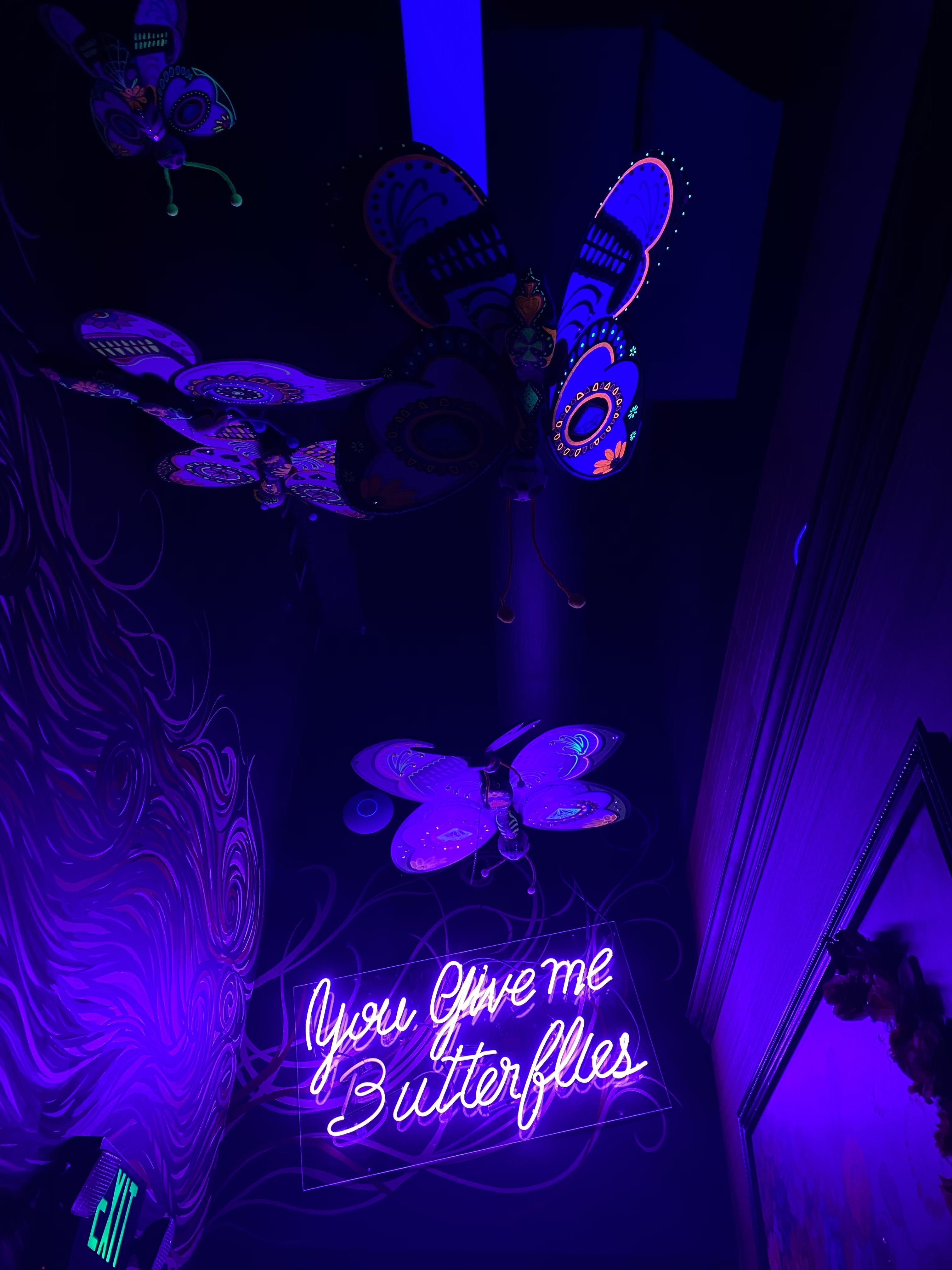 Neon Purple Aesthetic Wallpapers 4k Hd Neon Purple Aesthetic