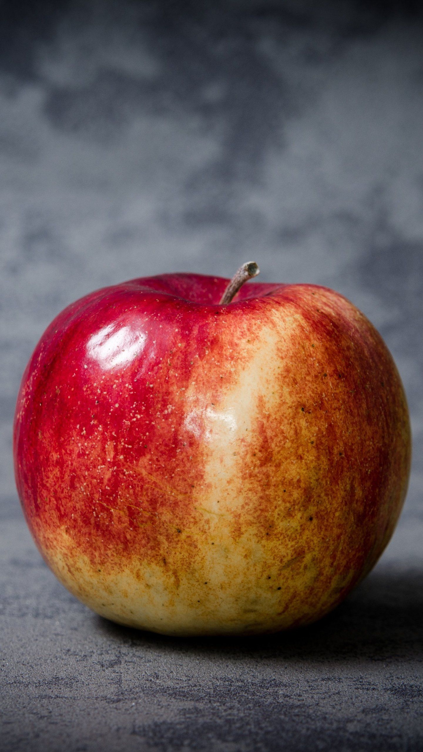 Apple Fruit Wallpapers 4k Hd Apple Fruit Backgrounds On Wallpaperbat